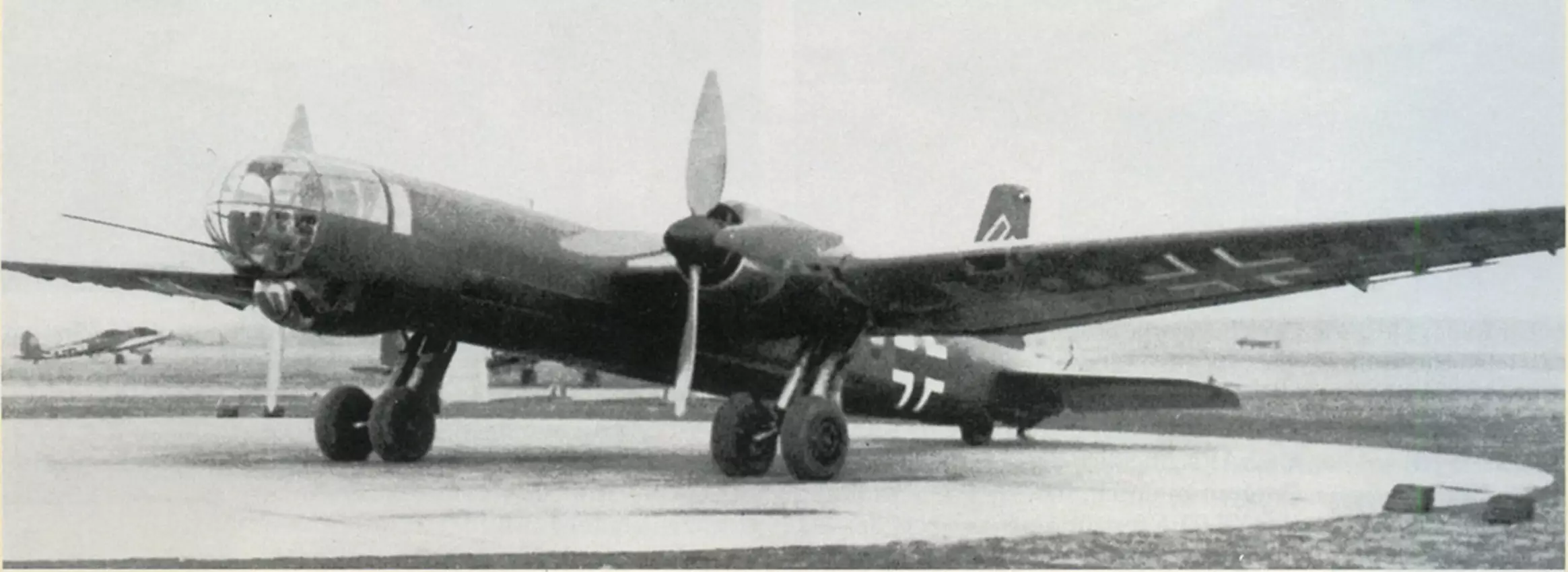 Prototaip pertama dia 177 V1, yang pertama naik di udara pada 20 November 1939. Foto dari koleksi herbert ringlestater