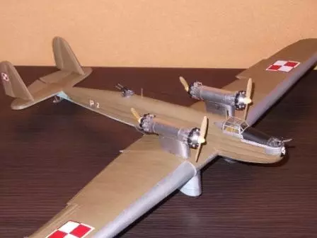 Modelo Bombardeiro PZL-3
