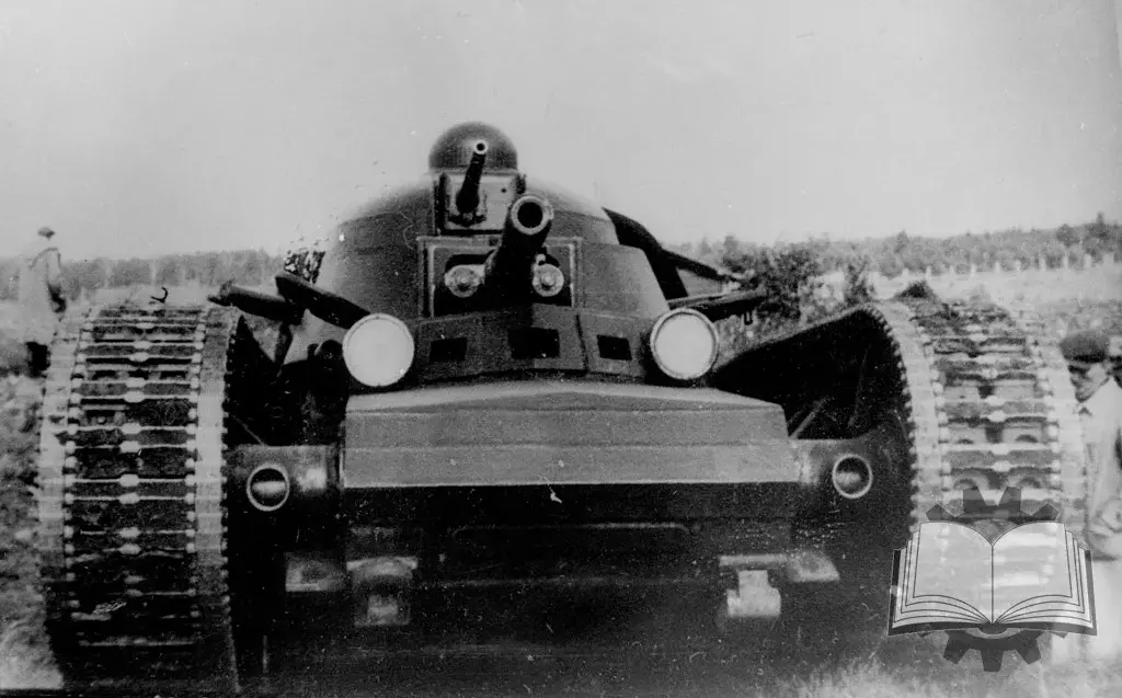 Laing sa ingon nga, nga gihimo Supbar sa Soviet nga sistema tank, si GK-1. Sa baylo nga sa una nga 18-19 ka tonelada, kini nahimo gikan sa 25, ug ang pagpalambo sa mga hilisgutan mao ang ... T-35