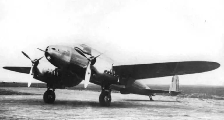 PZL P. 38 ။