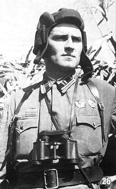 Major V. Filippov, Commander sa 52nd Tank Brigade