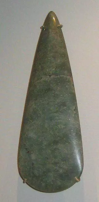 Ny ax avy amin'i jadeitis. Canterbury, Kent, United Kingdom, ok. 4,000 - 2 000 gg. Bc. Museum Museum anglisy