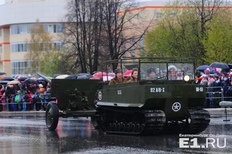 Victory parade. Top PYSHMA 9. maj 2015. Foto.