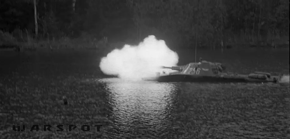 Shooting afloat. Tank of the 4th Guards Tank Division