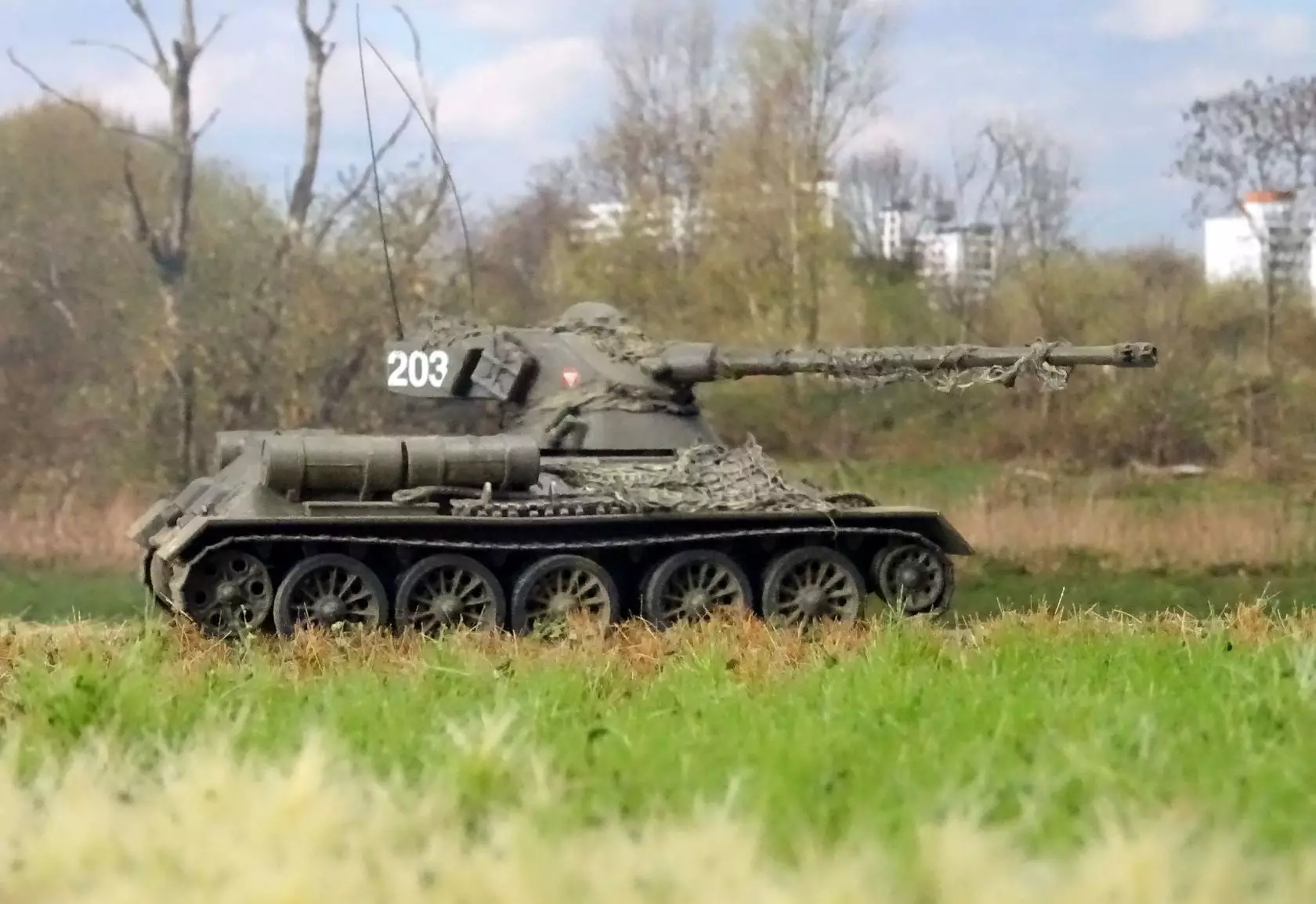 T-34-105. Austrian version ntawm lub tswv yim ntawm legendary kaum peb
