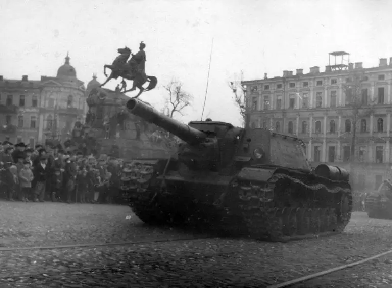 Parada u Kijevu 9. maja 1945