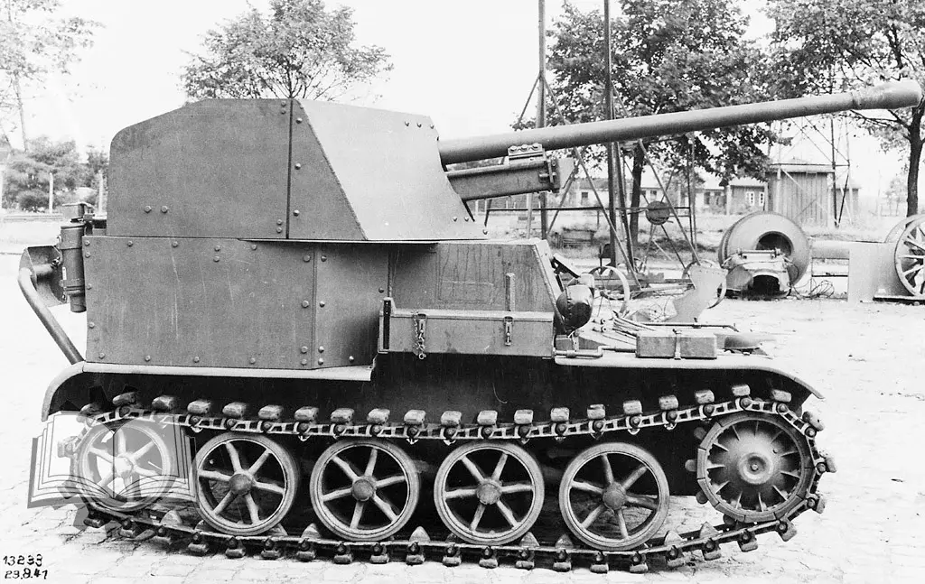 Erfahrene Probe 5 cm Pak 38 auf gep.mun.schletter, August 1941