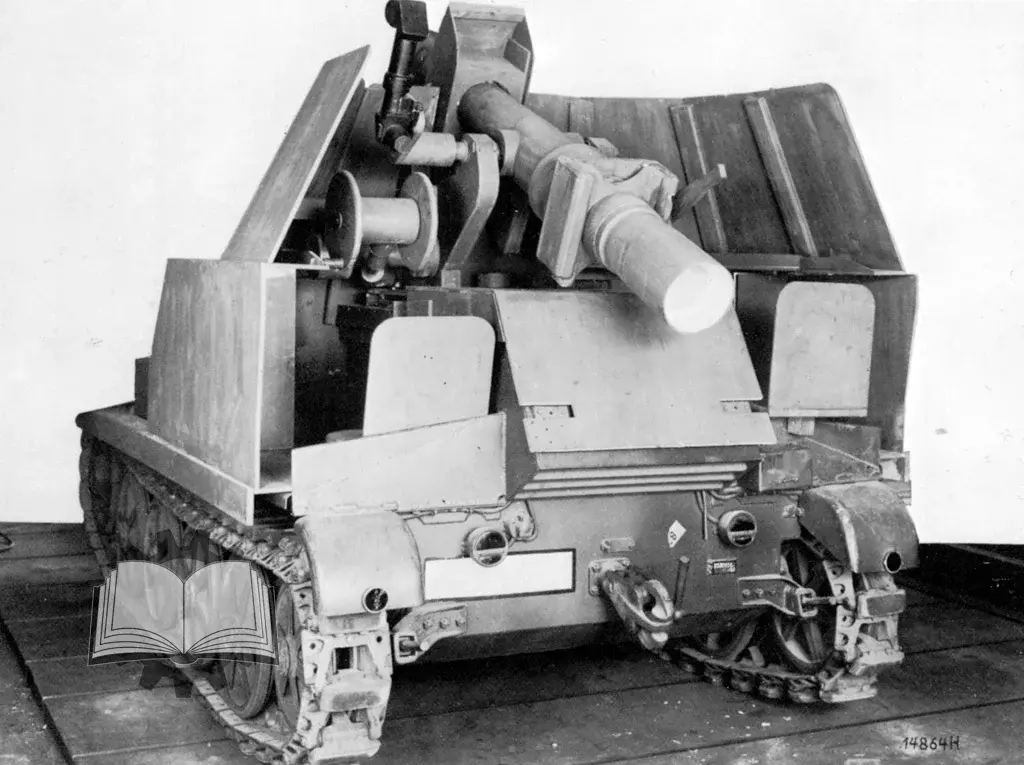 À l'intérieur, il s'est avéré être plus étroitement que dans 5 cm Pak 38 auf gep.mun.schlepper