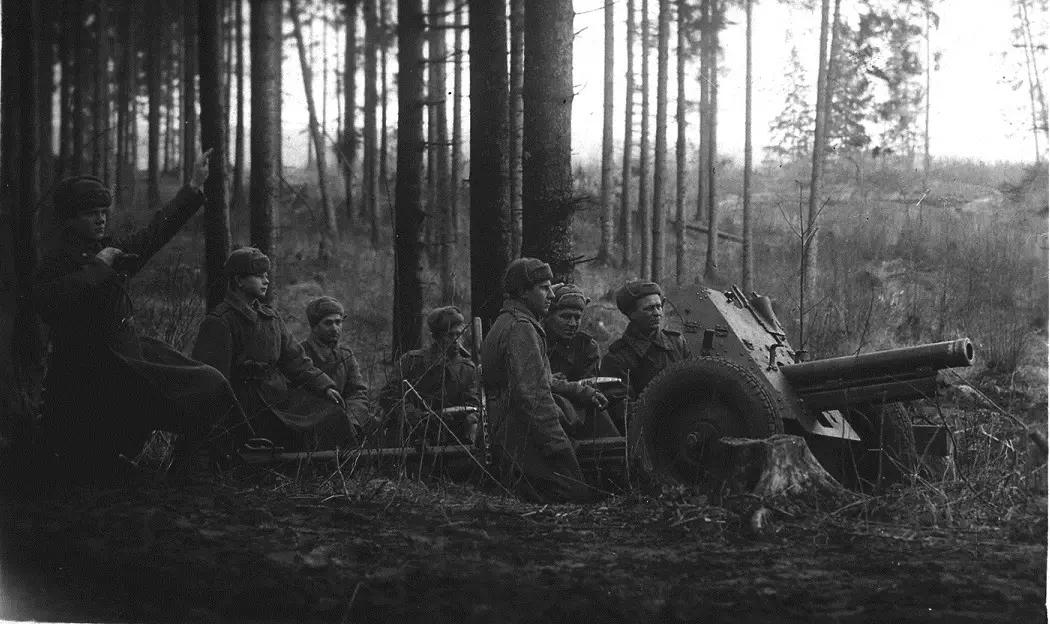 Afdeling Artillerie van 1930-1935 Alternatiewe wêreld van maksimum minimalisme