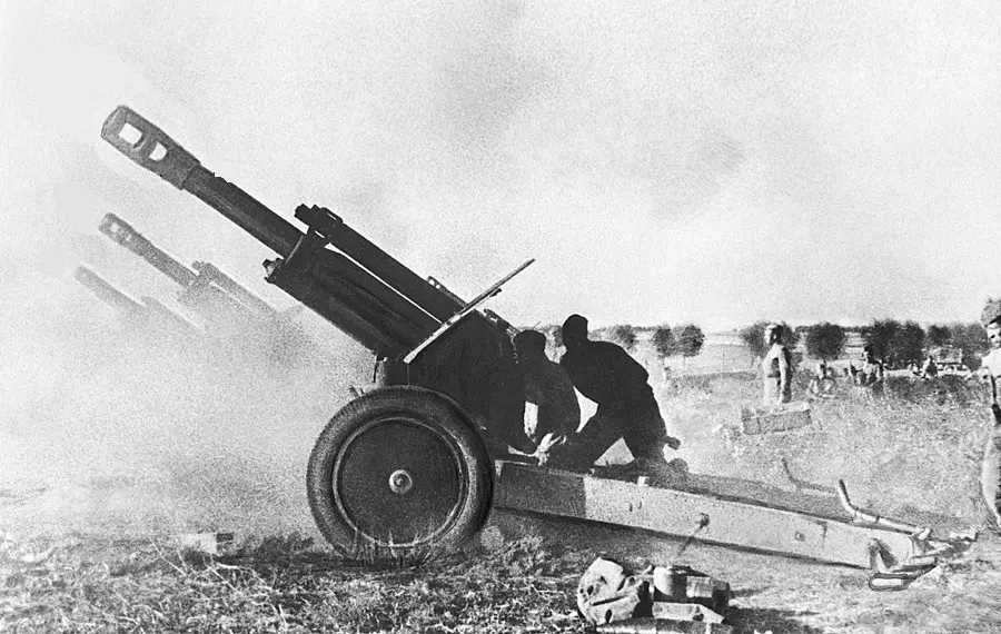 Odjel Artillery od 1930-1935 Alternativni svijet maksimalnog minimalizma