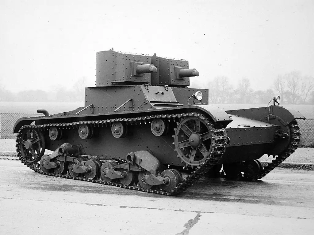 Yuri Pasholok. 6-Tonne Vickers-Tank (Vickers) - Bestseller exportieren