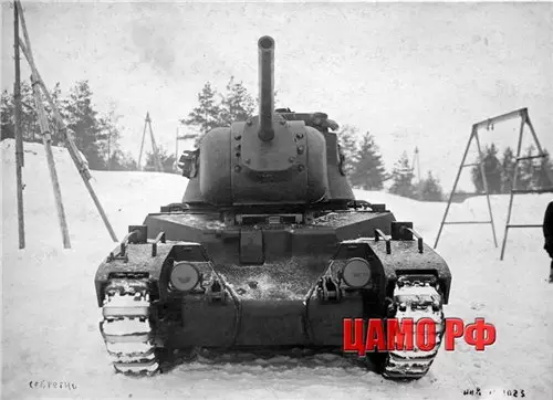 Matilda Mkii sa sovjetskom pištoljem 76,2 mm. 1942