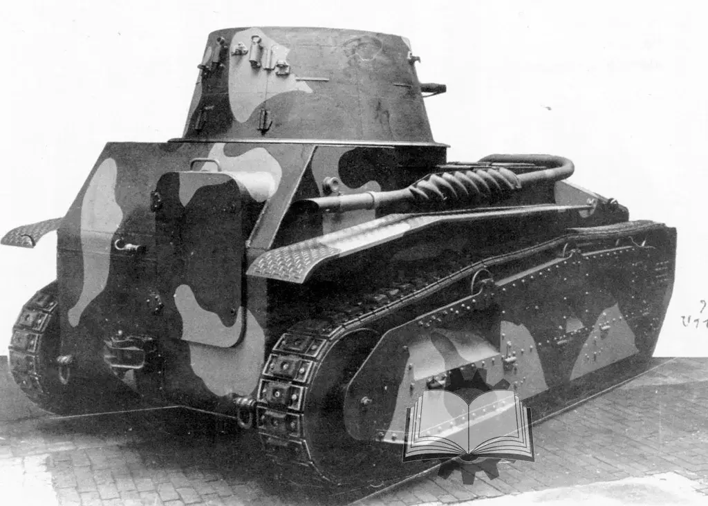 From the point of view of the chassis, the tank and SAU on its base were the same. In this case, part of the changes, first of all, was worked out on RH L.Tr. SFL