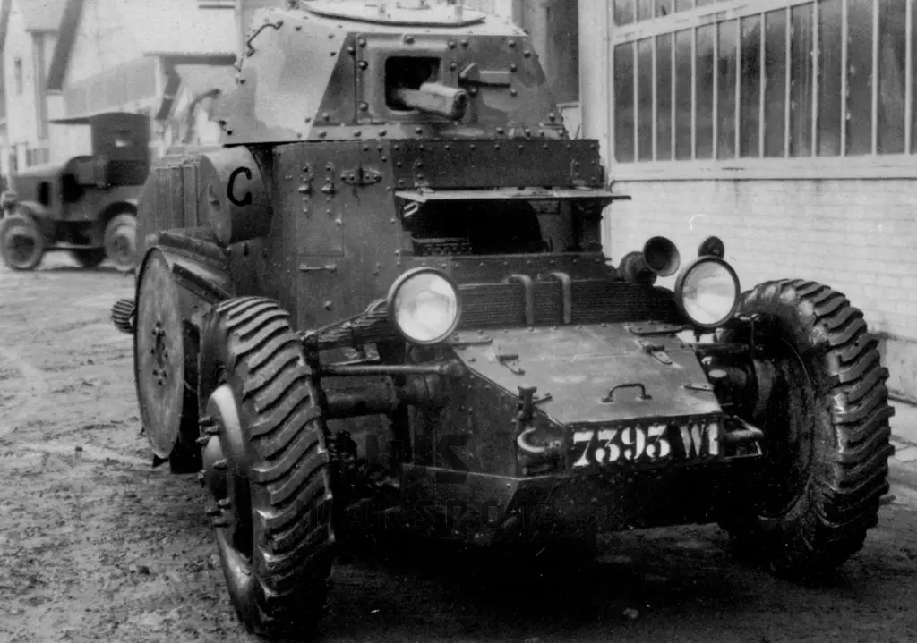 1934年の始まり、AMR Gendron Scout Armorの最初の反復