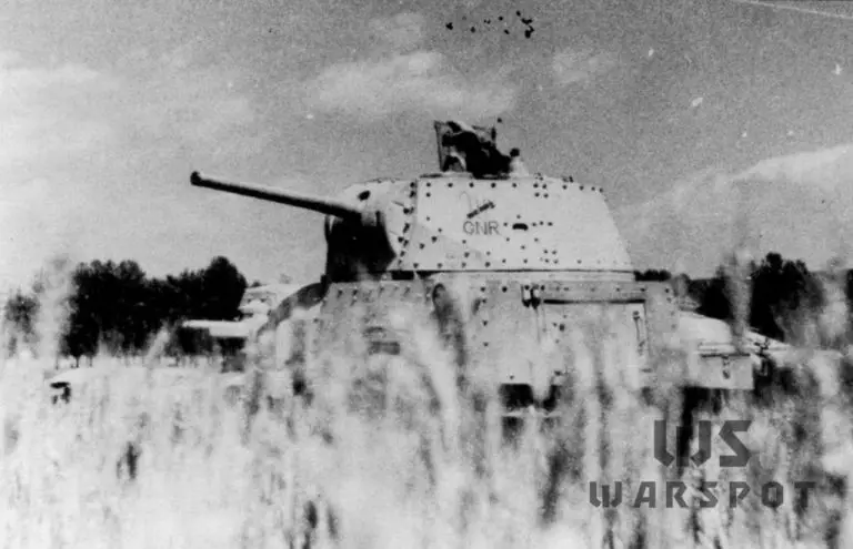 M 13-40 GNR составыннан, 1944. Танкларның бу өлешләре бераз, берничә дистә