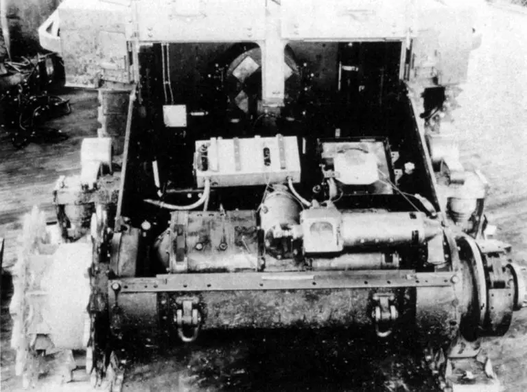 Yuri Pasholok. Maklike Amerikaanse tenk M2A1 - Dubbelkopige gemak