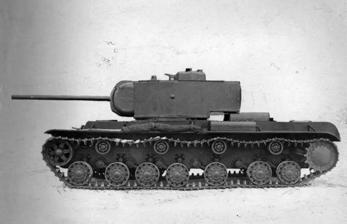 Yuri Pasholok. Un rezervor experimentat cu o biografie de luptă. Rezervor greu experimentat T-220 (KV-220) URSS 12935_4