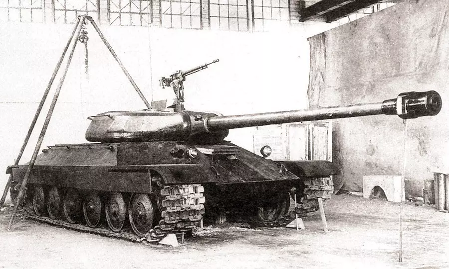 Тажрыйбалуу оор танктар - 6. СССР
