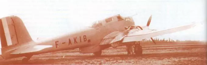 O le prototype lona lua o le Breguet 462 ma le faaaogaina i luga o le fuselage o le F-AKIB numera faamauina faalemalo (SHAA)