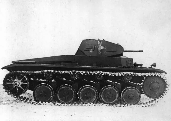 Testet i Sovjetunionen. Lys tank pz.kpfw.ii ausf.c