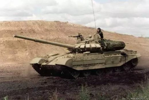 Hoe Omsk probeer om T-55 te steek met T-72 en T-80