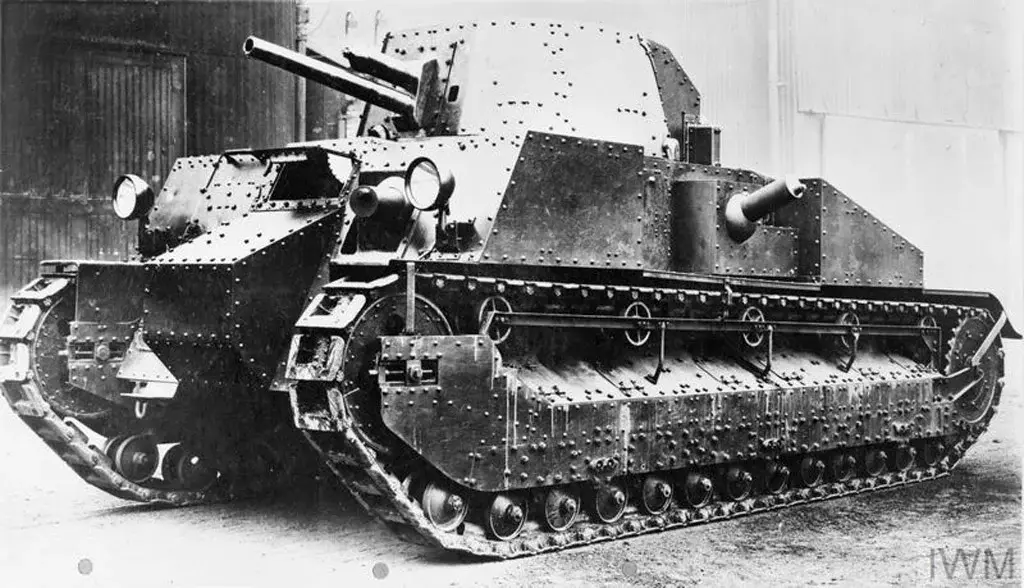 Vickers Medium MK.C, tank ya kwanza ya kampuni, iliyoundwa kwa ajili ya kuuza nje