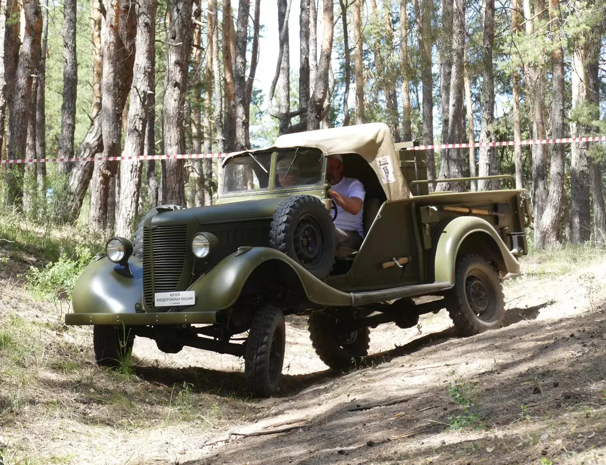 GAZ-61-416 no muzeja bezceļu automašīnām, Samara