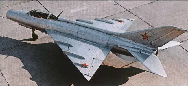 Mig - 23. Lebitso le le leng ke sefofane se bangata. Karolo ea 1