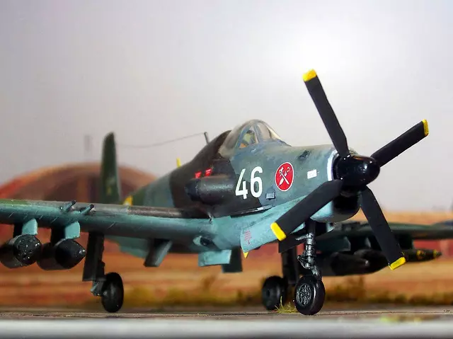 Hindusan Aerneutics Hal --hg-30 'Baja' (Бах) янгын-30 'бая' белән янгын ярдәменең җиңел яссылыгы.