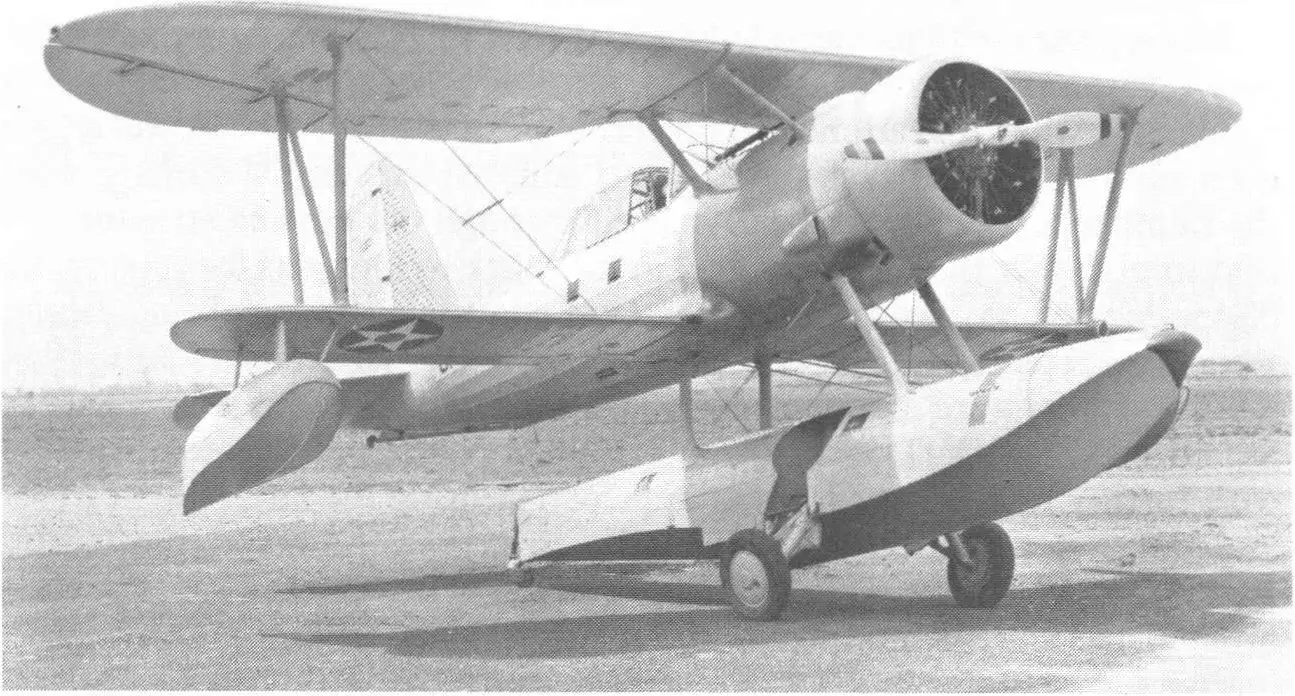XO2D-1 AEBetako Armadako oinarrizko saskian; 1934ko maiatzaren 2an (USN)
