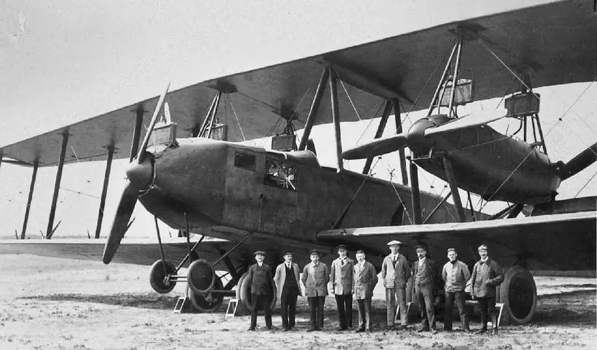 Pesado Bomber Zeppelin Staken R.Xiva (R.69)