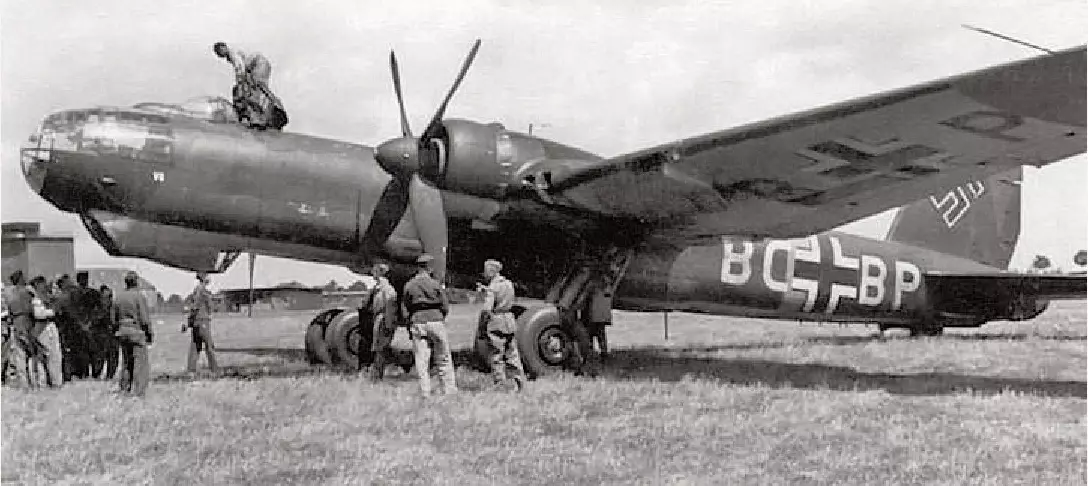 Nové technické požadavky na nový těžký bombardér, vydaný v listopadu 1936, vedl k vytvoření Heinkela He 177