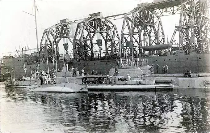 Rescue de type catamaran