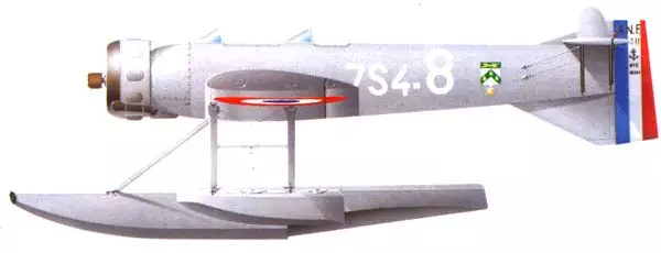 Neobavezno obojenje iskusnog plovka Seaplanet Besson MB-411