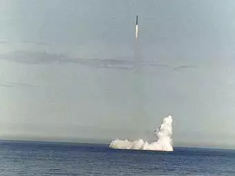 रॉकेट शील्ड समाचार - सामरिक समुद्री बेस रॉकेट "लाइनर"। रूस