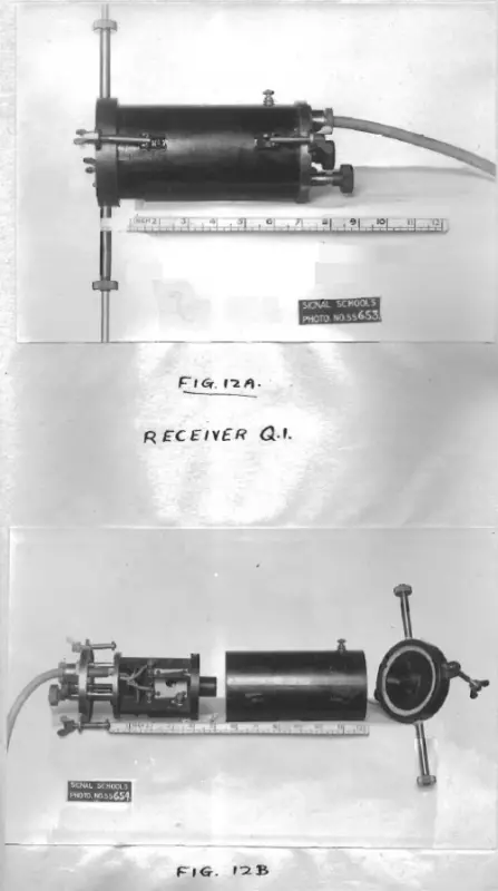 Récepteur de l'antenne (en haut) et le récepteur démonté (ci-dessous)