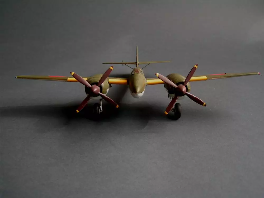 意外的傑作武士。 Fortion Fighter Mitsubishi Ki-83