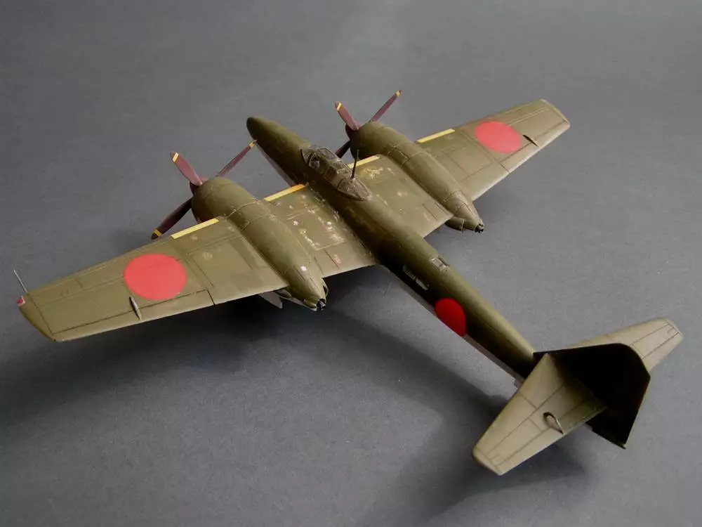 Masterpiece mhux mistennija Samurai. Fighter Fortion Mitsubishi Ki-83