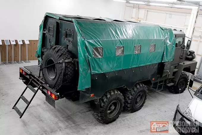 経験豊富な高校生車「Feder-M」。ロシア