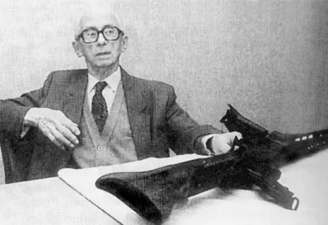 Dr. Werner Grunner (1904 - 1995). MG42 machine gun designer. 1991 year. Photo DWJ.