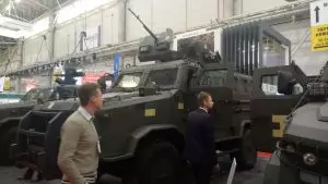 Exposición de armas Kiev 2019 outono