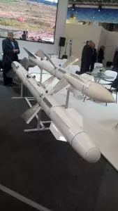 Exposición de armas Kiev 2019 outono