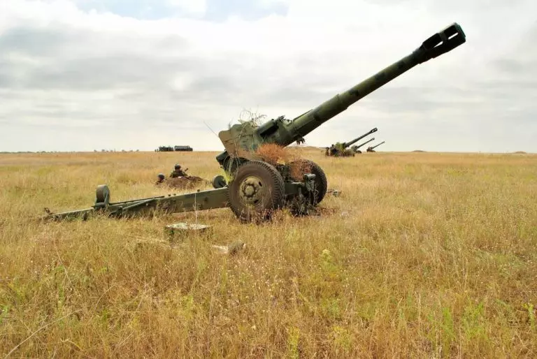 152 mm gaubitiza d-20海军vsu（乌克兰的照片mo）