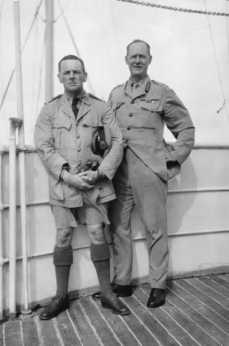 האלוף דונסטרוויל וקומודור ד. נוריס. Caspian, 1918 מוזיאון אימפריאל Warus