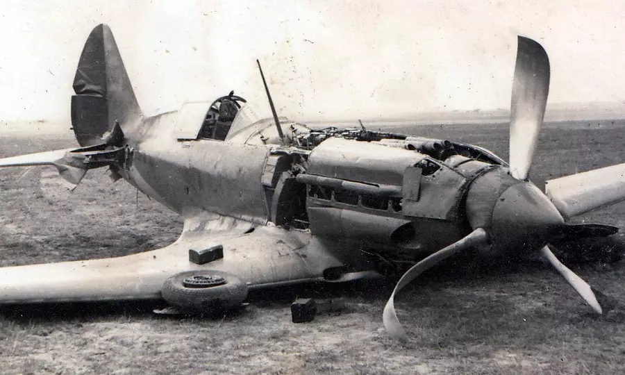 Mig-3 Fighter i le amataga o le taua o le tele tele o le tele o ituaiga fou