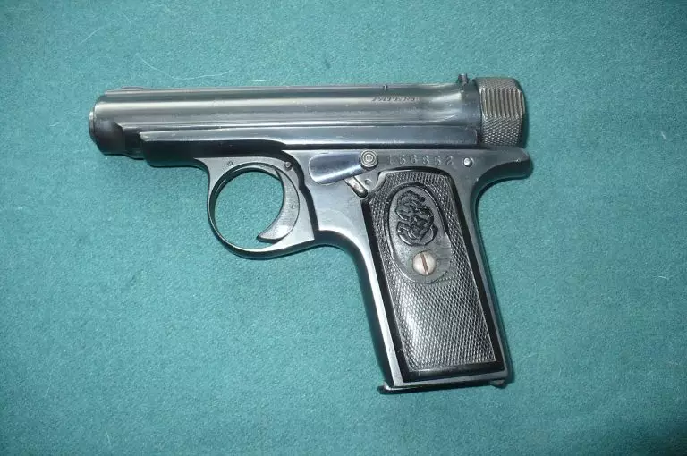 Zaer M 1913 - Caliber 7.65mm. Ġermanja