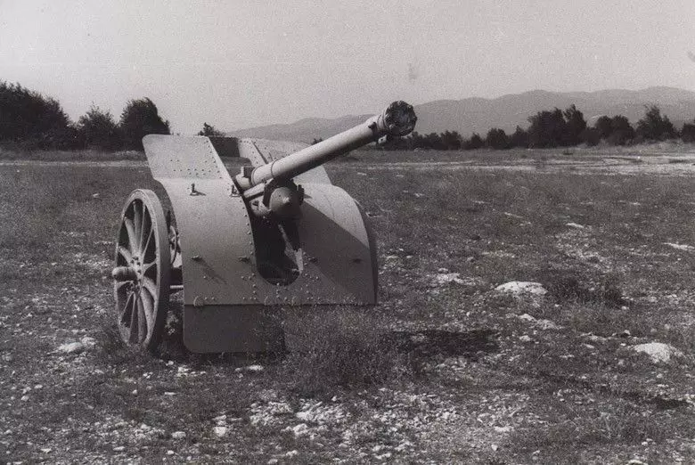 Під гаслом універсалізму: легка польова гармата 8 cm vz. 30