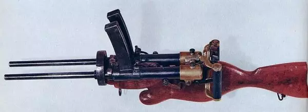 Pistol-machine Villar-Perosa M1915 / Villar-Perosa OVP M1918 (Italia).
