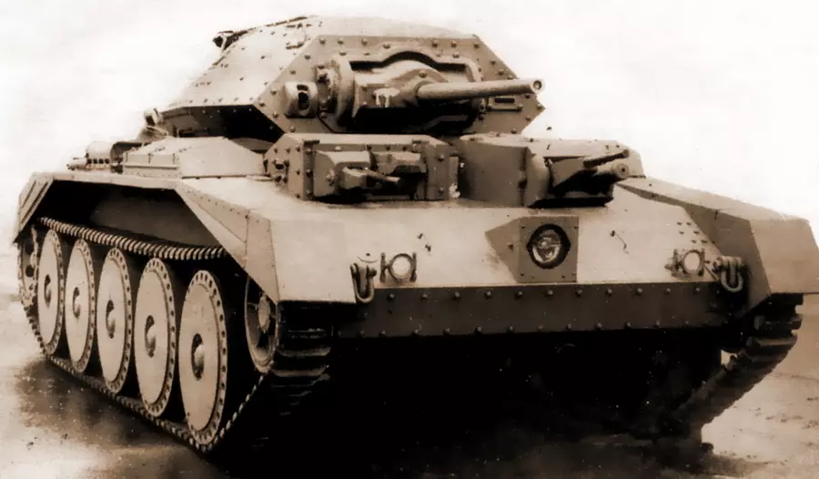 Tank Prototype Cruiser Tank Mk.vi. Kuliyek makîneyê di Mekanîzasyona Mekanîzasyonê ya CABBAGE de hatî saz kirin. Di navbêna pêşîn de yek serî li ser plakaya pêşîn çû mîrasa ji tercîhan