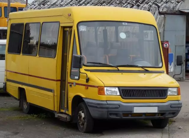 Karos-Sakarrtvelo in njena podružnica za proizvodnjo minibusov Prometheus v MGK